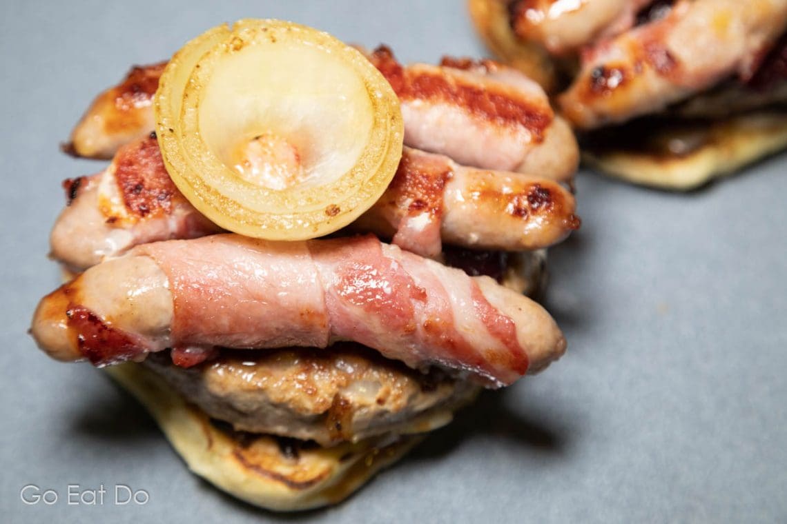 Delicious Christmas burger recipe | Go Eat Do